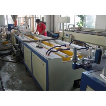 Quality Fully Automatic PP PE PVC WPC Plastic Profile Extrusion Process For Door Making for sale