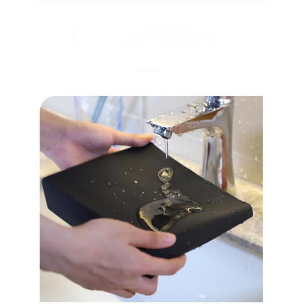 Quality Waterproof Customized Color Silicone Makeup Bag for Cosmetic Customized and for sale