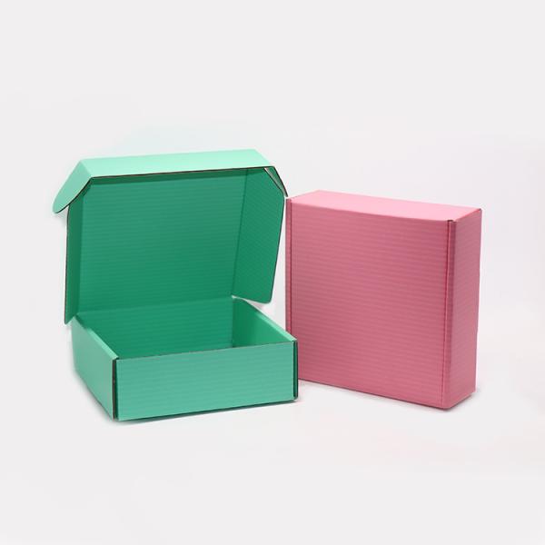 Quality CCNB Foldable Packaging Box 4C Offset Printing Custom Corrugated Mailer Box for sale
