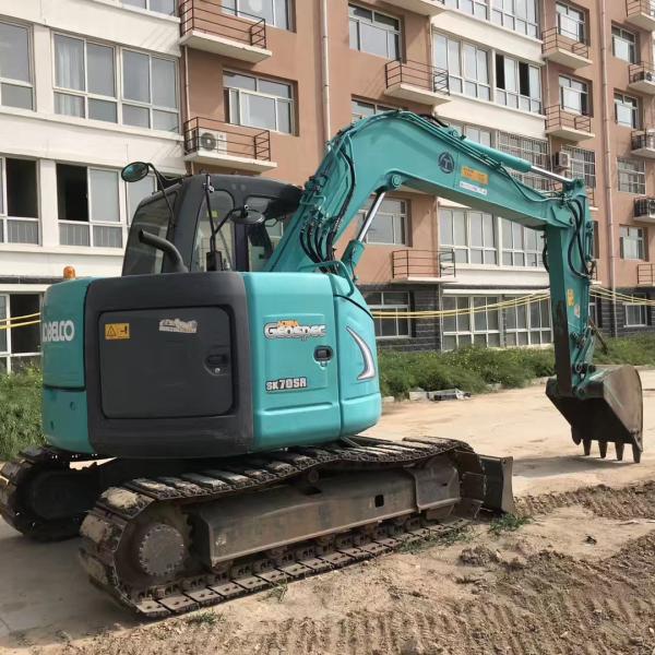 Quality Second Hand Kobelco SK70SR Used Crawler Excavator With 3 Ton Rated Loading for sale
