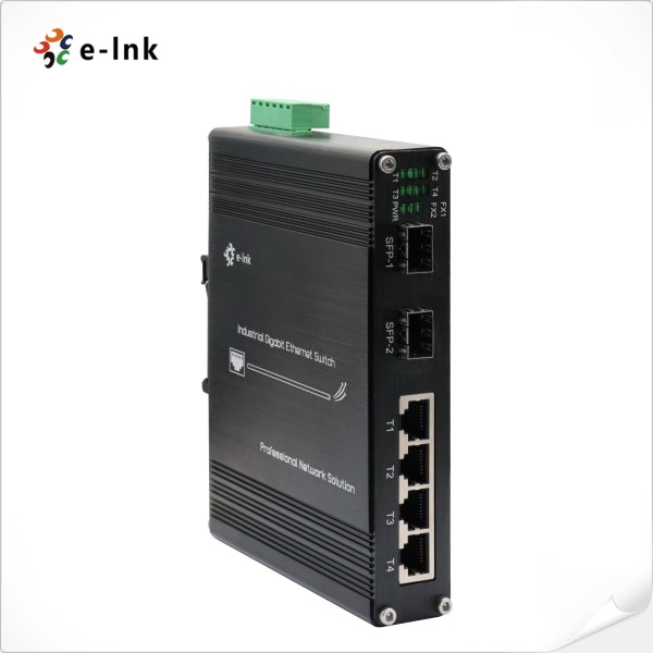 Quality Rugged Gigabit Switch 4 Port TP 2 Fiber Ports Industrial Grade for sale