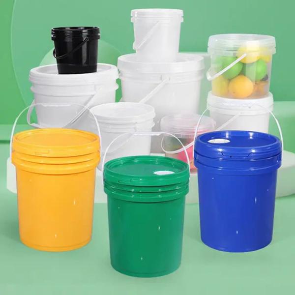 Quality Snap On Lid Type Plastic Paint Bucket With Heat Transfer Printing for sale