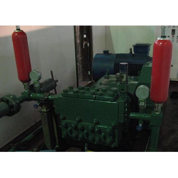Quality 90KW Moviable Booster Pump With Flow Rate 6-12m³/H, Max Booster Pressure 25Mpa,Max.Discahrge Pressure40Mpa for sale