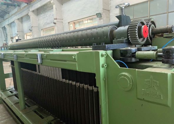 Quality Galvanised Gabion Making Machine Double Twist 60*80mm Lake Shore Protection for sale