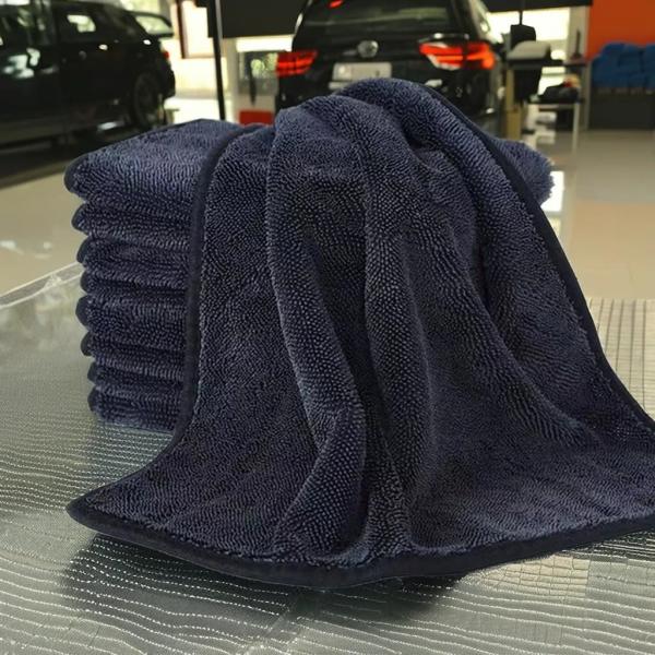 Quality 600 GSM Microfiber Car Detailing Towels 40x60cm Customizable for sale