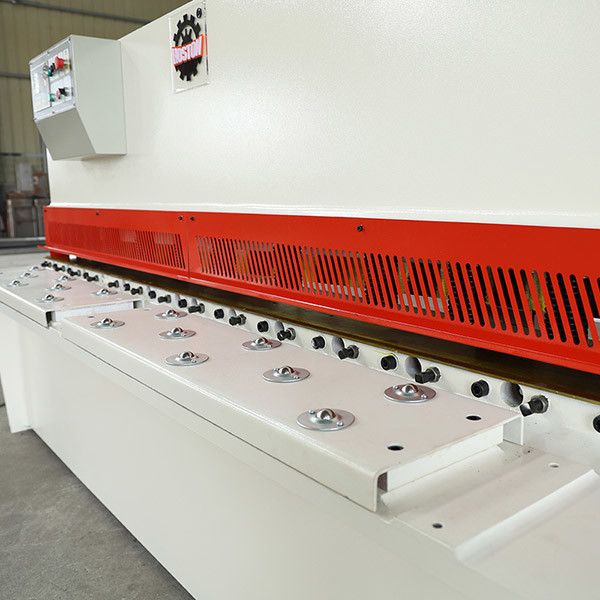 Quality 4x2500mm Swing Cnc Hydraulic Shearing Machine HBS-4-2500 for sale