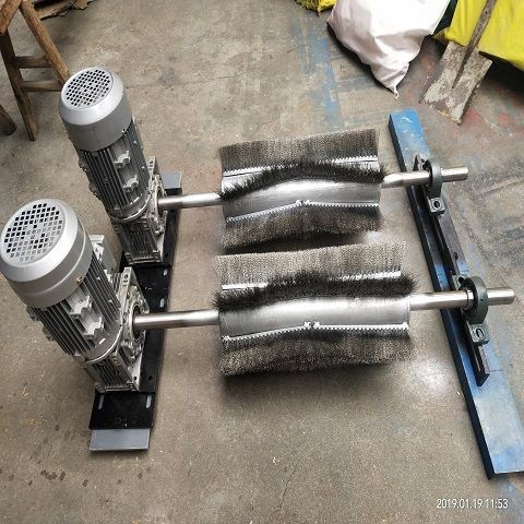 Quality Passive Rolling Brush Cleaner For Coal Mine Belt Cleaning for sale