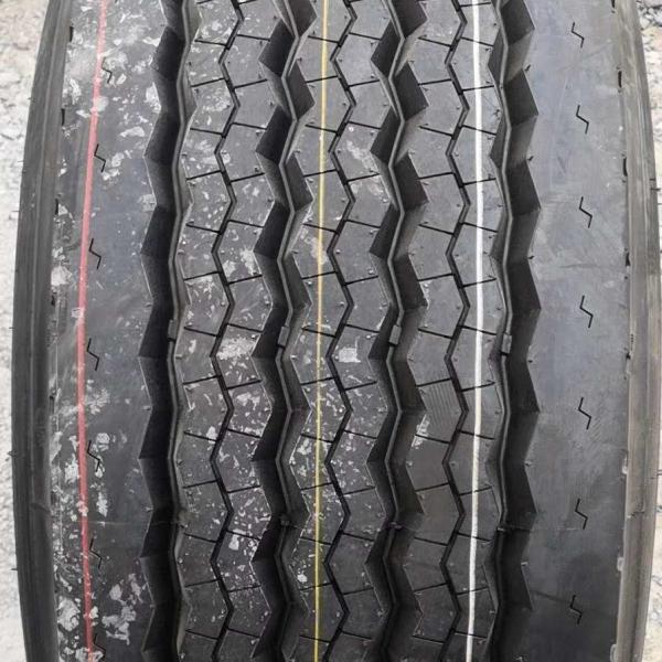 Quality Steel Radial Truck Bus Tyres 385/55R22.5 for sale