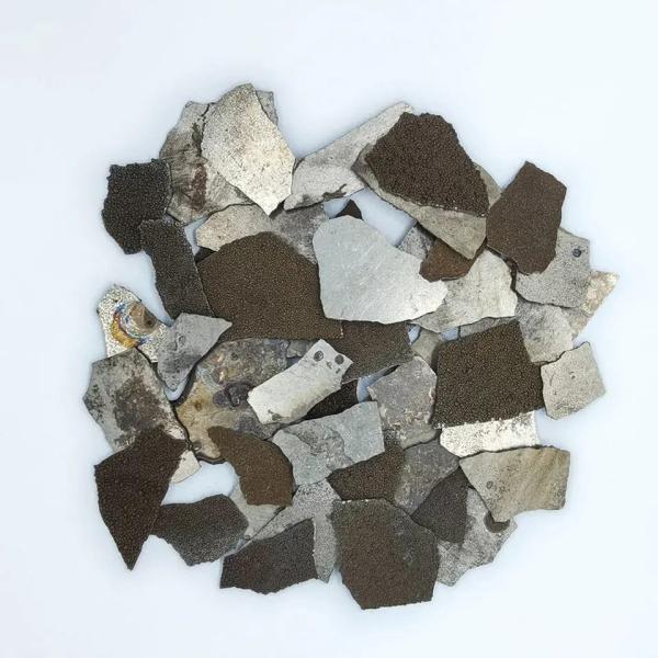 Quality Metallurgical Additives Electrolytic Manganese Flakes Mn Flake 99.8% for sale