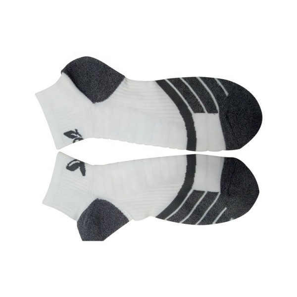 Quality Running Socks Excellent Grip For Professional Running Priting Pattern NO Needle for sale
