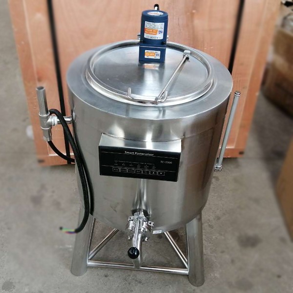 Quality Electric Heating 300L Small Milk Pasteurizer 1.5mm Thickness for sale