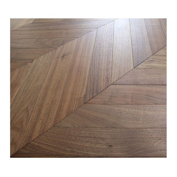 Quality 2 Layers American Walnut Chevron Parquet Flooring Nature Grade To Italy for sale