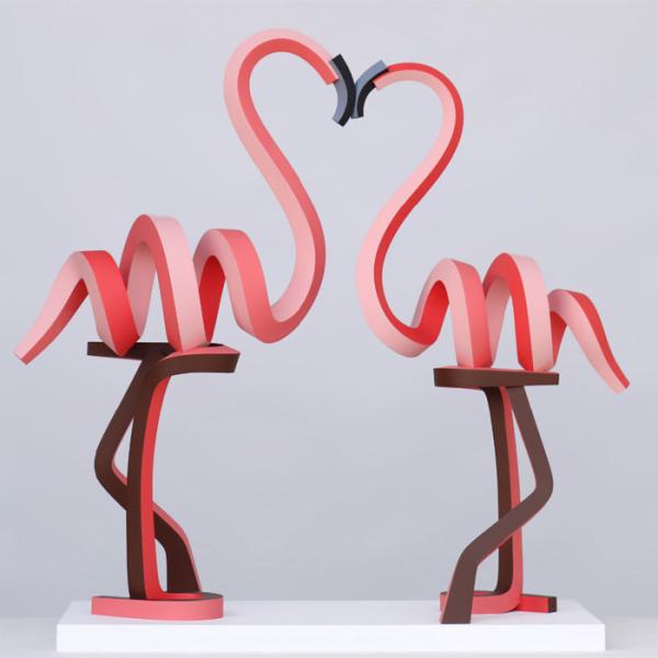 Quality Fiberglass Bird Pink Tall Love of Flamingos Sculpture Manufacturer for sale