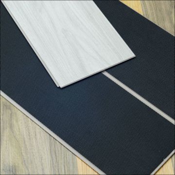 Quality Waterproof 5mm SPC Flooring 4mm SPC Click Floor Plastic Floor Tiles for sale