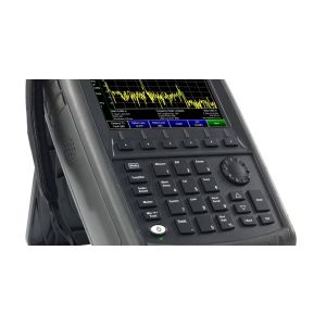 Quality Keysight FieldFox Handheld Analyzer 18 GHz Microwave Network Analyzer with 2 for sale