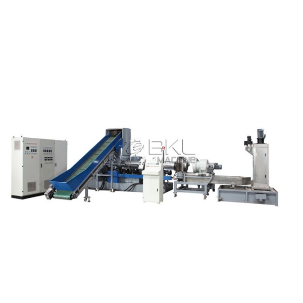Quality LLDPE Single Screw Extruder Machine 350Kg H Plastic Film Washing Line for sale