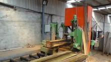 Quality Vertical band sawmill with CNC carriage automatic wood cutting machine for sale