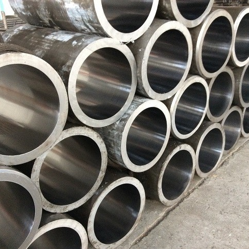 Quality Tempered BK EN 10305-1 E355 Hydraulic Cylinder Pipe Round Honed Steel Tube for sale