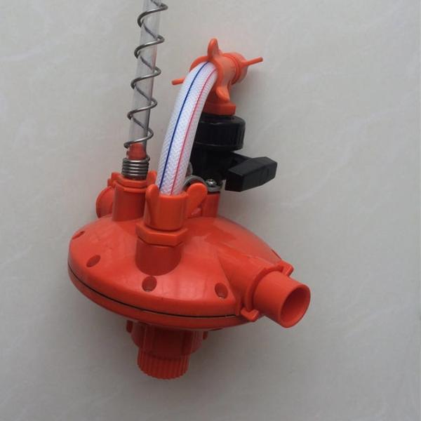 Quality Chicken Poultry Water Pump Valve Flow Regulator Water Pressure Regulator For Chicken Farm Drinking Lines for sale