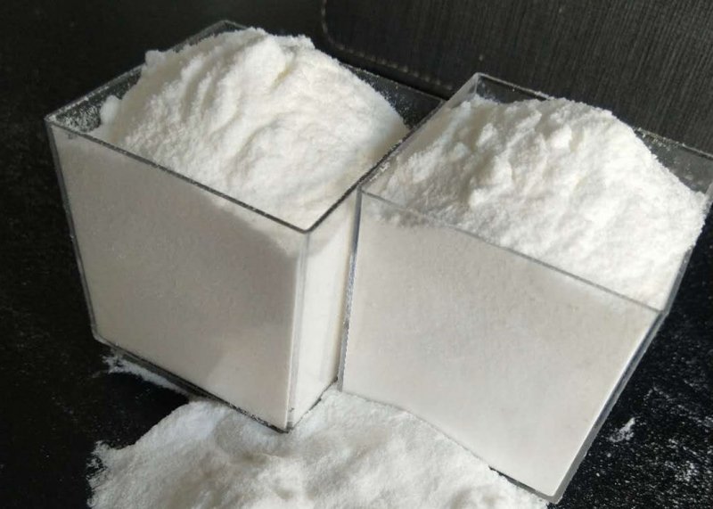 Quality Stable Food Grade Emulsifier E471 Distilled Monoglycerides 95% Cake Food Ingredients for sale