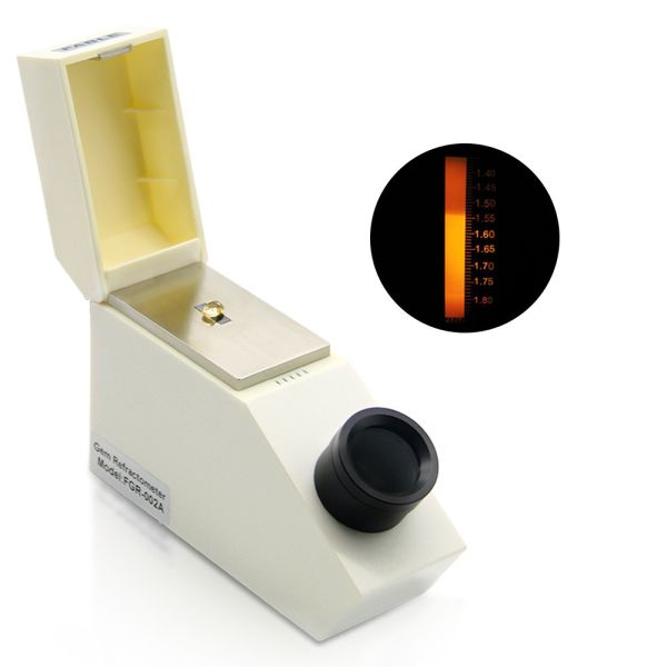 Quality Polarizing Lens Gemology Equipment 0.002 Accuracy Hand Refractometer for sale