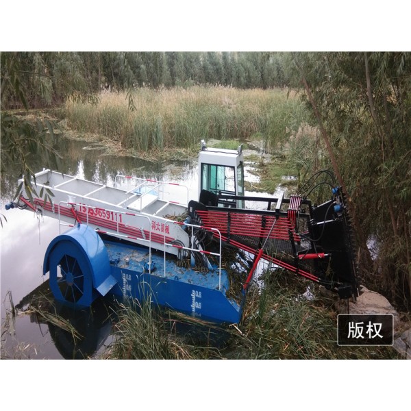 Quality Weed Reed Harvester Lake Weed / Duckweed / Reed / Floating Algae Harvester Machine for sale