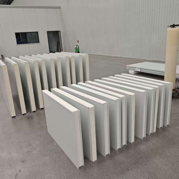Quality Thermal Insulation PU PIR Sandwich Panels Fire Rating for sale