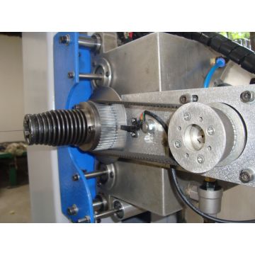 Quality High Speed Toothed Blade Sponge Oscillating / Contour Cutter With Moving Table for sale