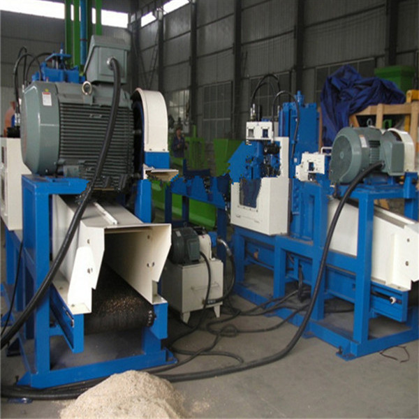 Quality Bamboo 210*500mm 380V 6t/H Tree Branch Shredder for sale