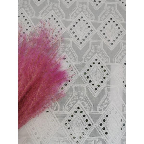 Quality Diamond Pattern Lace Eyelet White Cotton Broderie Fabric for sale