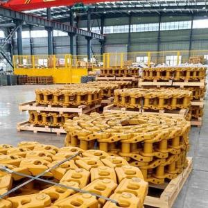 Quality Excavator Bulldozer Parts Track Chain / Track Link for Your Road Building for sale