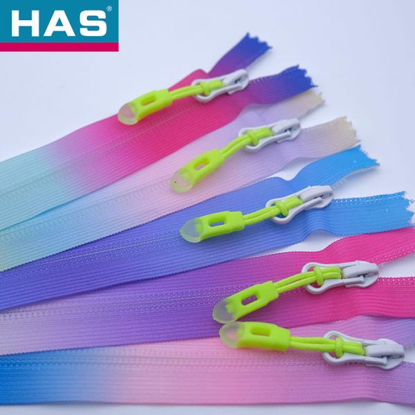 Quality Smooth Reverse Nylon Zipper Gradient Color Heavy Duty Tent Zipper #5 for sale
