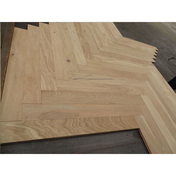 Quality Unfinished French Oak Herringbone Flooring Fishbone Oak Engineered Flooring 10 for sale
