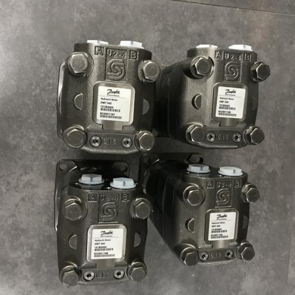 Quality Hydraulic Plunger Danfoss OMT 500 Hydraulic Motor 151B3005 IP55 for sale
