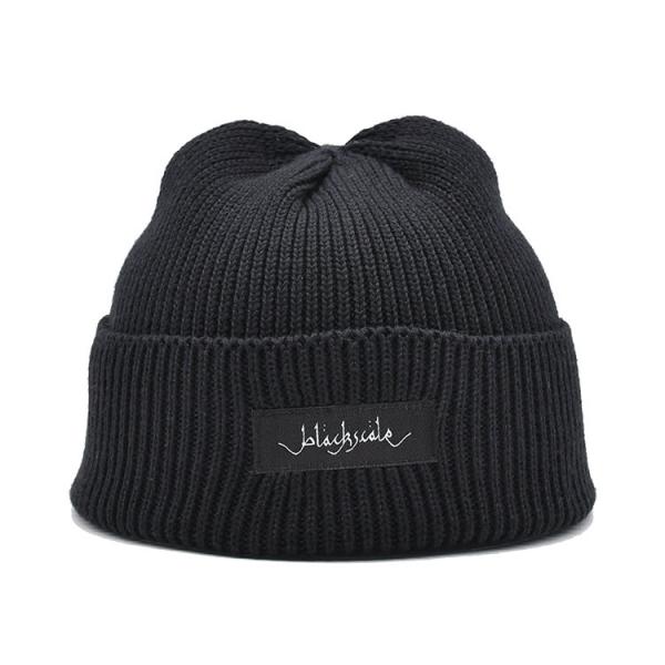 Quality Unisex 54cm Embroidered Winter Hats Blank Custom Label Cuffed Plain Knitted Beanie for sale