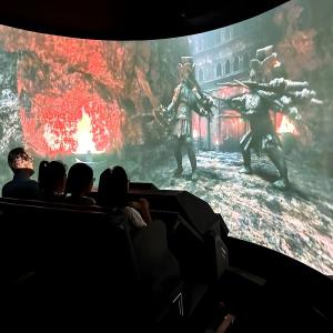 Quality Realistic 3D Naked-Eye Roller Coaster 8D Cinema Motion System Orbit Cinema for sale