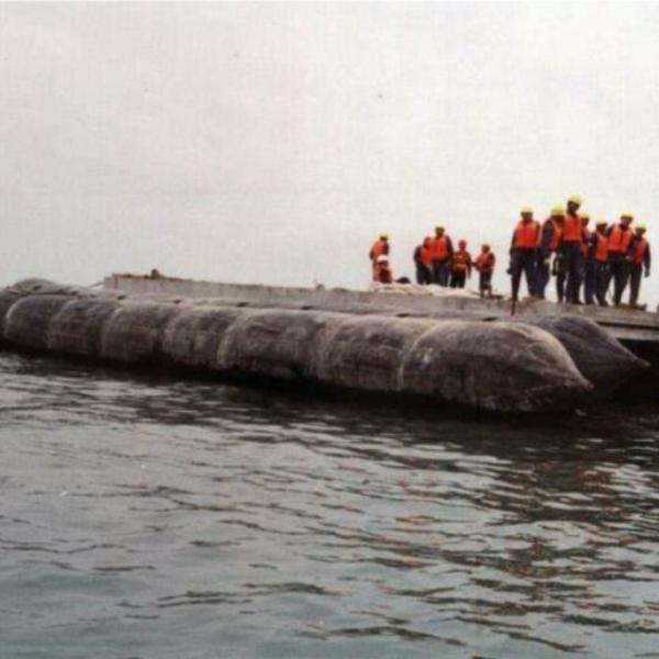 Quality Cost Saving Anti Aging Floating Rubber Marine Lifting Airbag for sale