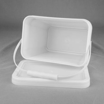 Quality 1 Gallon 3.5L Plastic Square Pail With Lid Excellent Seal Ability for sale