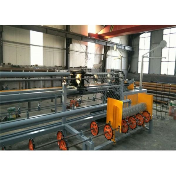 Quality 2 - 4 Mm Wire Mesh Making Machine , High Speed Garden Fence Making Equipment for sale