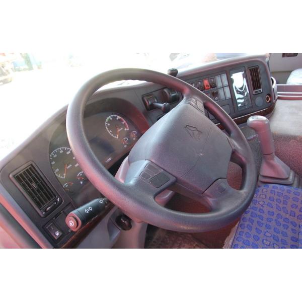 Quality Sinotruk HOWO 6X2 Tractor Trailer Truck 410 HP for sale