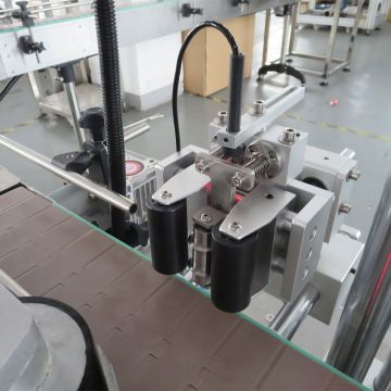 Quality High Speed Date Printer Automatic Bottle Labeler Machine 60 Bottles/Min Capacity for sale