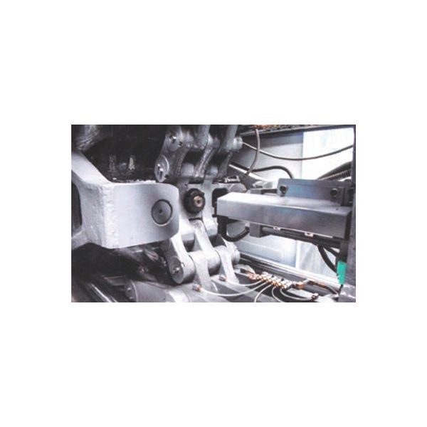 Quality MZ900MD Injection Blow Moulding Machine , Injection Molding Device Quick Response for sale