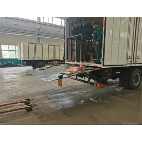 Quality Sinotruk HOWO 10t Mobile Workshop Truck LHD 4x2 Drive Type for sale