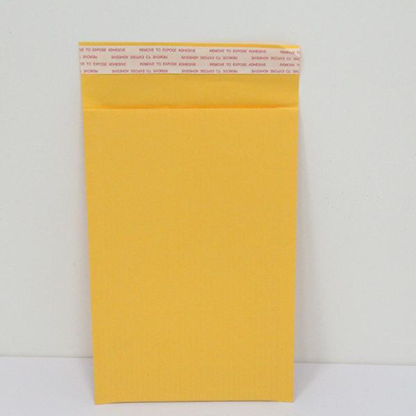 Quality Custom Corrugated Paper Envelope Bag Shock Absorbing 25x35cm Eco Envelopes for sale