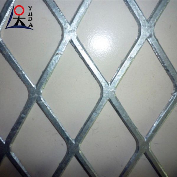 Quality Strong Anti Slip Properties Expanded Metal Lath Galvanized Heavy Duty Expanded for sale