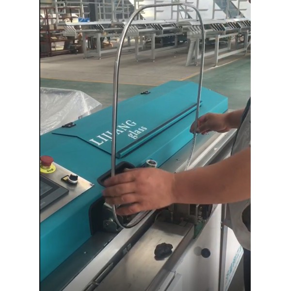 Quality Aluminum Spacer Frame Butyl Extruder Machine Upright Structure Glue Cylinder for sale