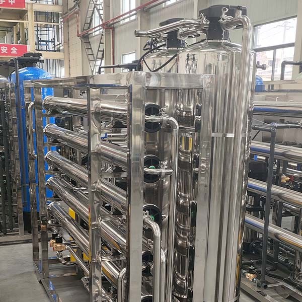 Quality 1 Tons Double Stage Of Configuration Of High-End Reverse Osmosis Equipment for sale