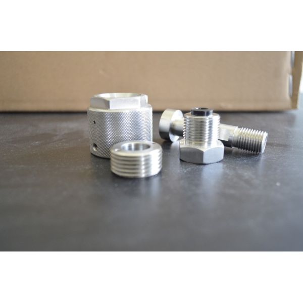 Quality M20*1.5 Male to Other Sizes Pressure Comparator Thread Adaptor with Customized for sale