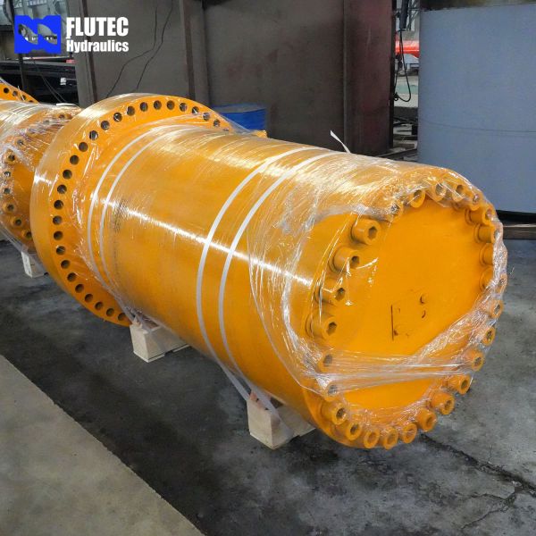 Quality 650*250*80 Hydraulic Press Cylinders Double Acting For Stable Pressure Output for sale