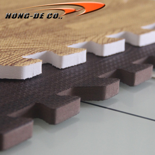 Quality Non-Toxic Soft Wood Floor Tiles Light Oak Soft Wood Tiles for sale